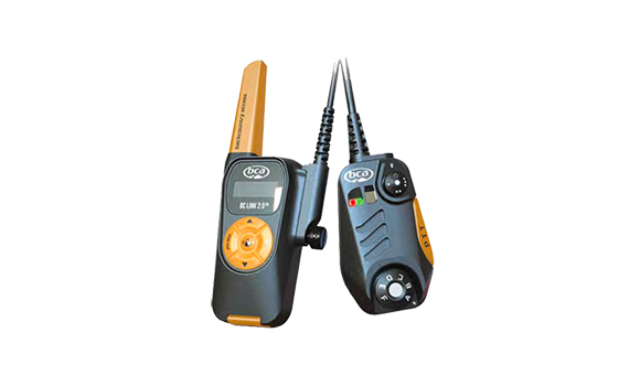 BC LINK™ TWO-WAY RADIO 2.0 BLACK/GOLD – MankatoMotorsports